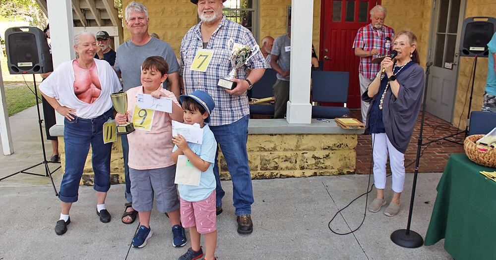 Bay Little Theatre hosts 13th annual ‘Stella Yelling’ contest | News ...