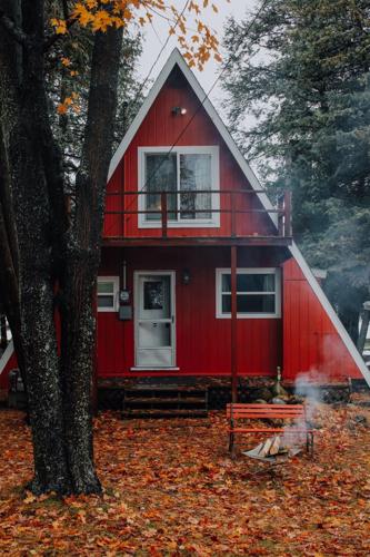 10 Charming Michigan Cabins to Escape to This Winter | Culture ...