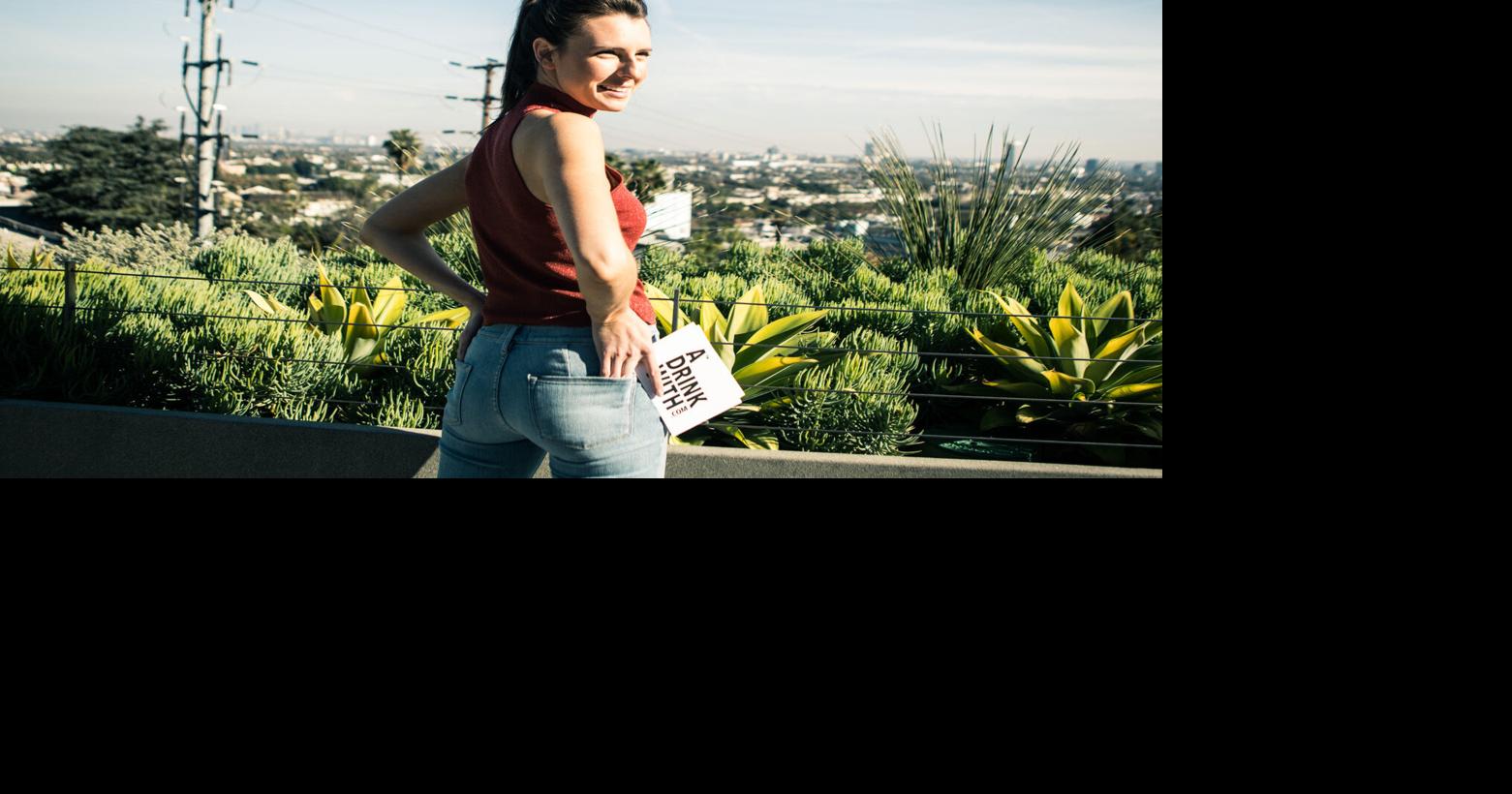 20 Questions with Hillary Sawchuk | People Profiles | seenthemagazine.com