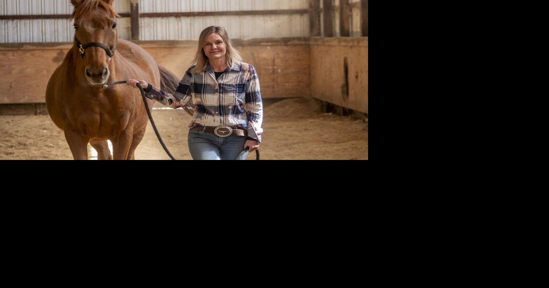 SEEN Changemaker Nicole Paige is Helping Retired Racehorses | People ...