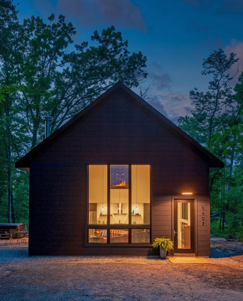 10 Charming Michigan Cabins to Escape to This Winter | Culture ...