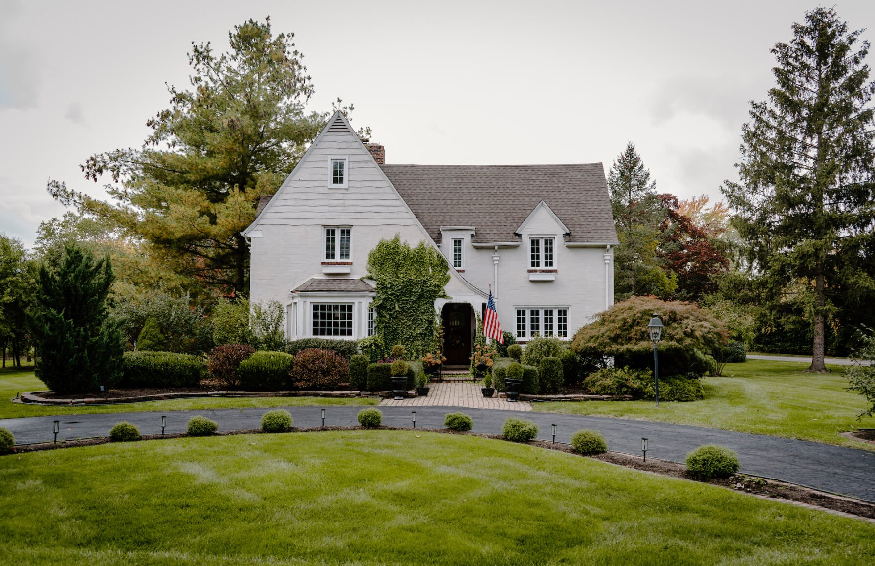 A Dazzling 1926 Tudor on Grosse Ile | Home | seenthemagazine.com