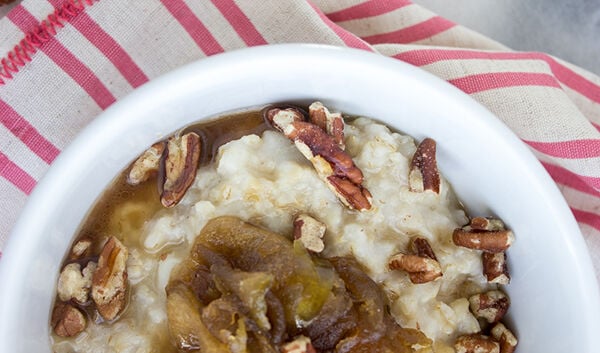 Maple Pecan Oatmeal Recipe | Food + Drinks | seenthemagazine.com
