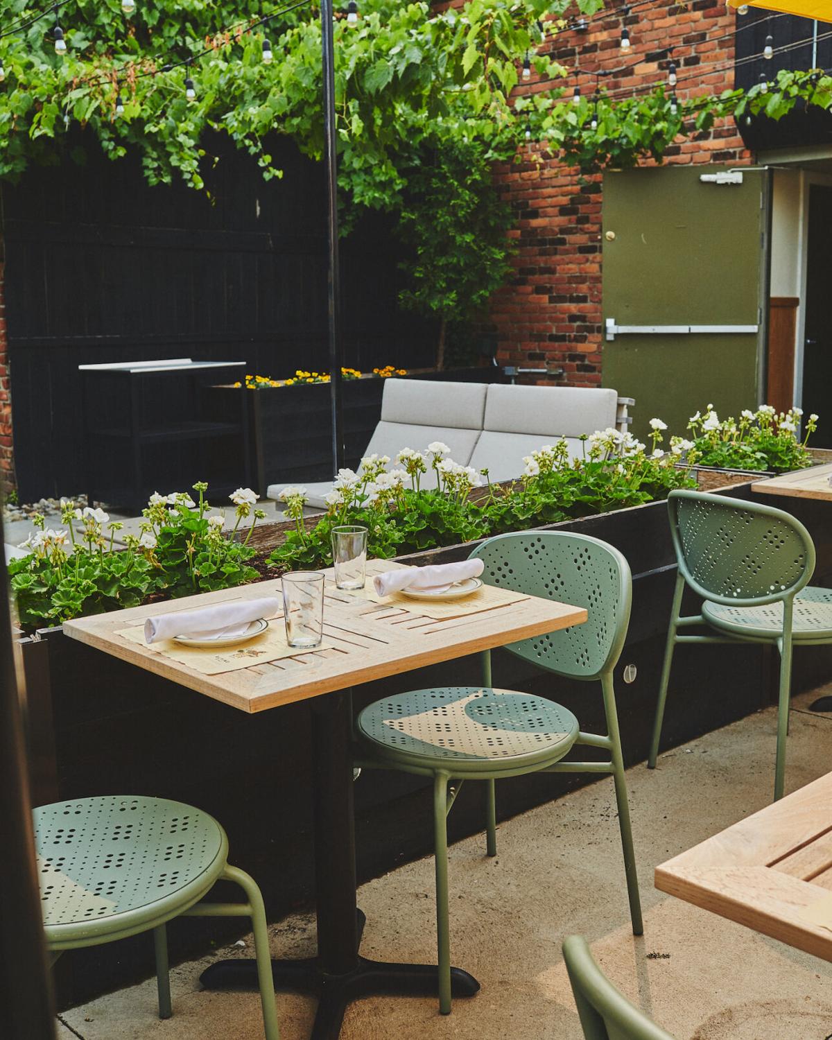Alpino Brings the Flavor of the Alps to the Heart of Detroit | Food ...