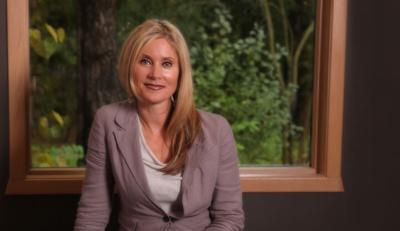 Diana Stroebe | Profiles | seenthemagazine.com