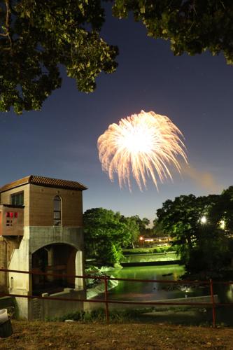 Fireworks Fiesta 2018 | Photo Galleries | seguingazette.com