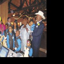 Seguin family adds eight children | News | seguingazette.com