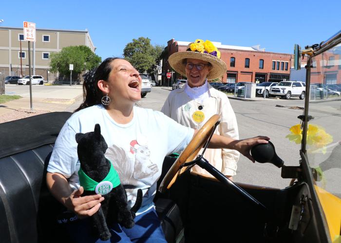 Women stop in Seguin on cross-country trip for equality | News ...