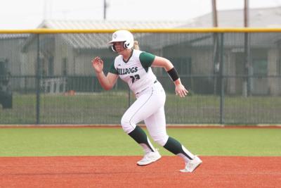 Lady Bulldogs rally late for a win over Natalia | Sports ...