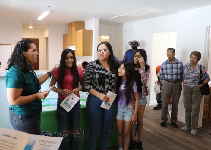 Habitat, community welcomes 43rd family to new home | News | seguingazette.com