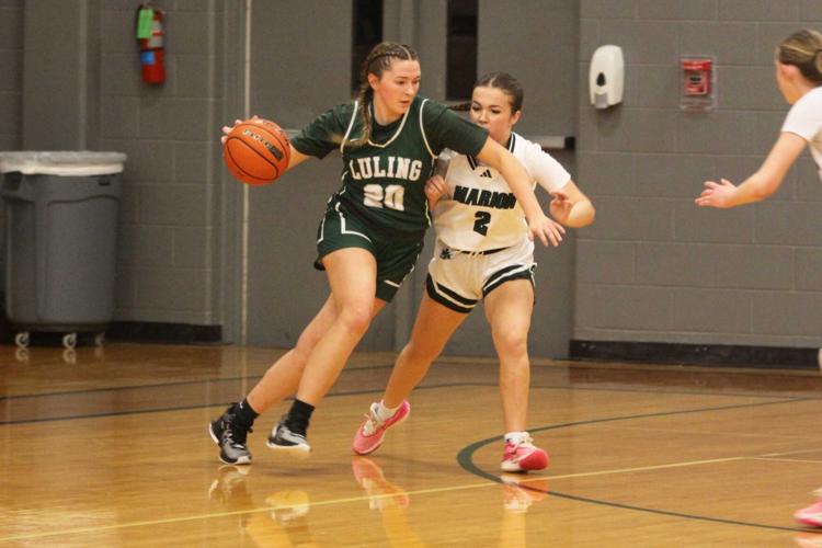 Lady Bulldogs lock in third seed after 58-24 win over Luling | Sports ...