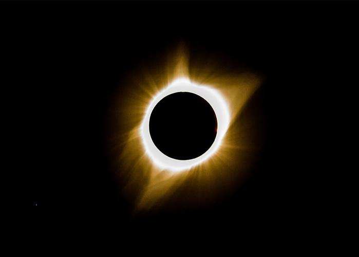 Guadalupe County in line for partial eclipse, local scientist ready to ...