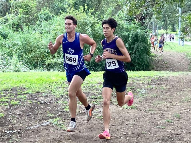 Navarro Panther runners attack Starcke Park course | Sports ...