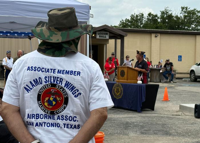 New statue in Seguin pays homage to military veterans, service dogs ...