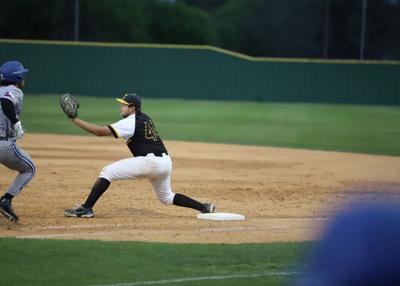 TLU Bulldog baseball completes sweep of St. Thomas | Sports ...