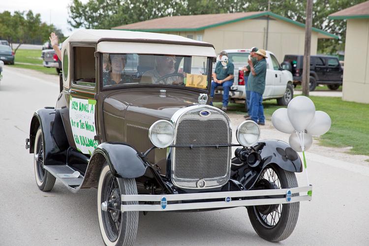 Marion Homecoming Parade | Photo Galleries | seguingazette.com