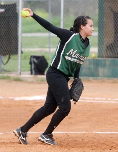 Lady Bulldogs cap emotional week by blanking Luling 5-0 | Sports ...