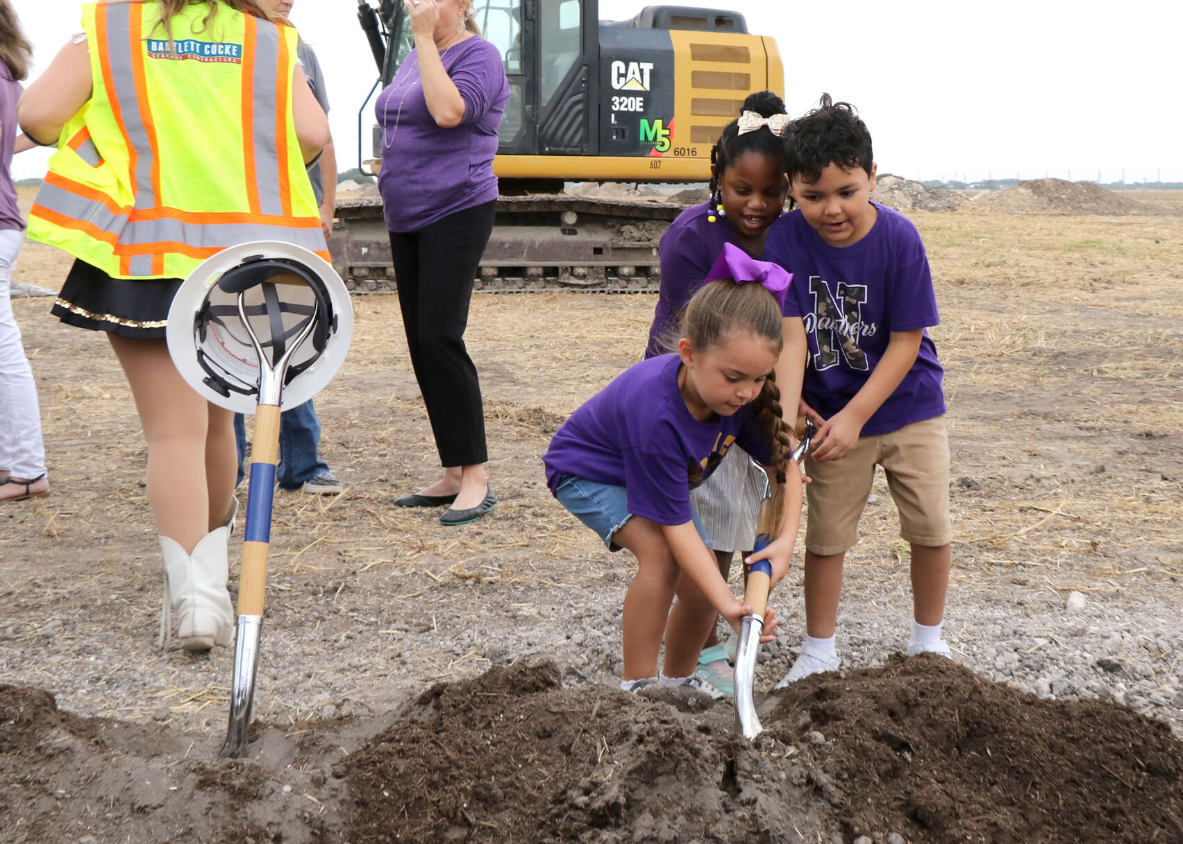 Navarro board, staff, students break ground on new high school | News ...