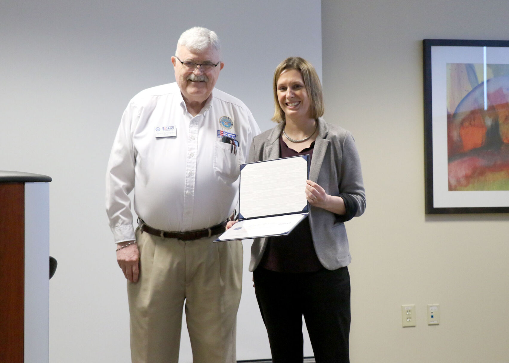 Hospital employees, service members honor supervisors with award | News ...