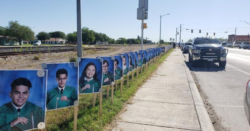 Marion staff post senior photos along city’s main street | Alert ...