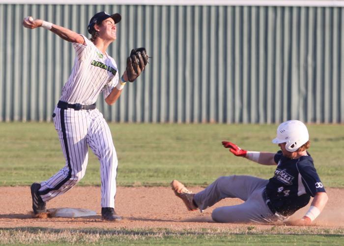 Bombers defeat River Monsters, 15-5 | Sports | seguingazette.com