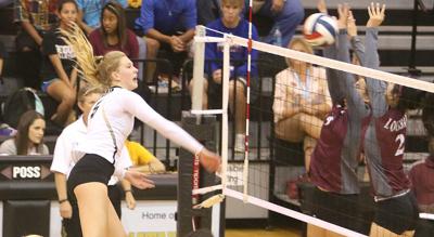 VOLLEYBALL: Lady Matadors fend off Floresville in 5 | Sports ...