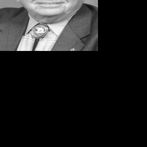 Robert A. “Bob” Rhodes | Announcements | seguingazette.com