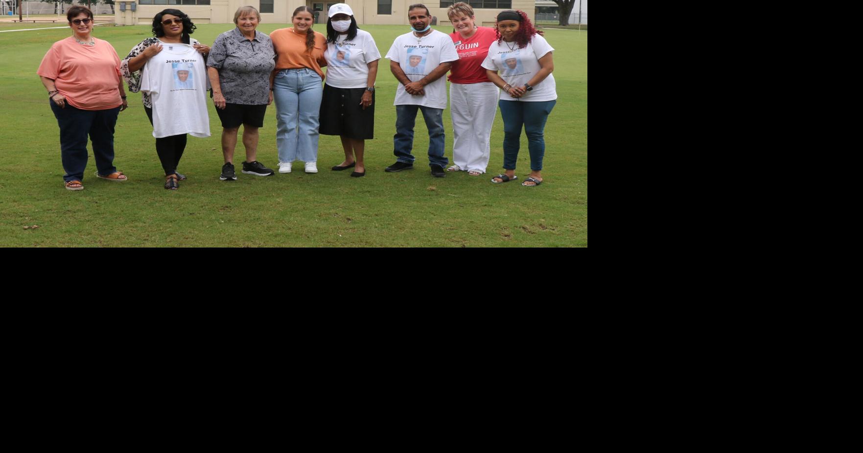 Navarro grads receive Jesse Turner Go-Girls Golf scholarships | Sports ...