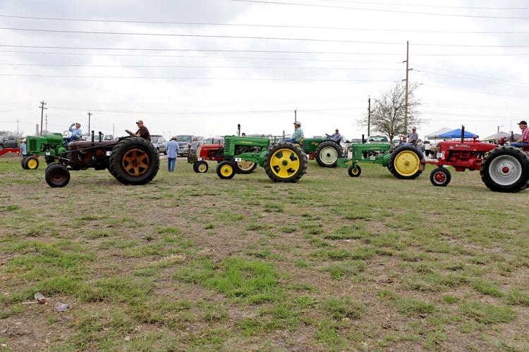 Tri-County Tractor Pull | Photo Galleries | seguingazette.com