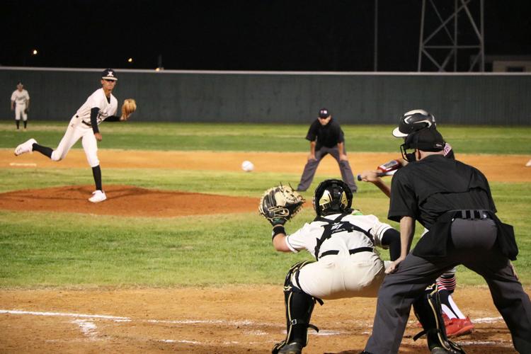 Seguin bats wake up in run-rule win | Sports | seguingazette.com