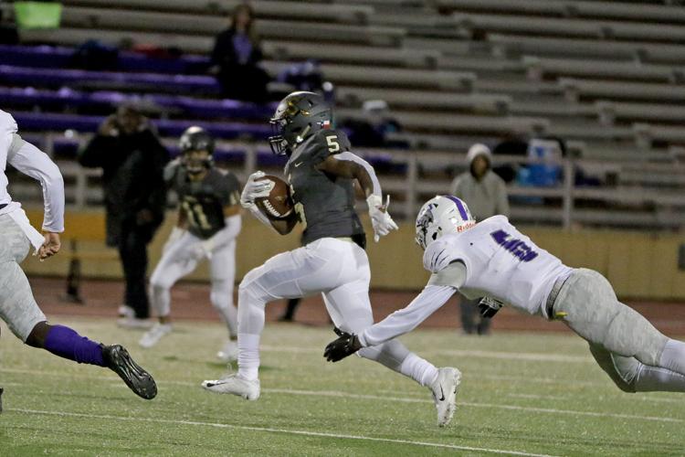 Seguin Matadors vs Austin LBJ | Photo Galleries | seguingazette.com