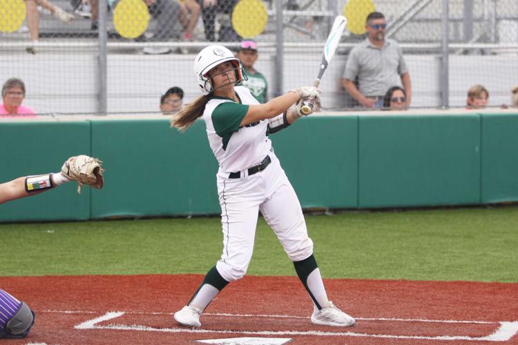 Lady Bulldogs fall to Shiner in double header | Sports | seguingazette.com