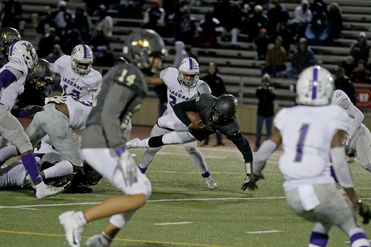 Seguin Matadors vs Austin LBJ | Photo Galleries | seguingazette.com