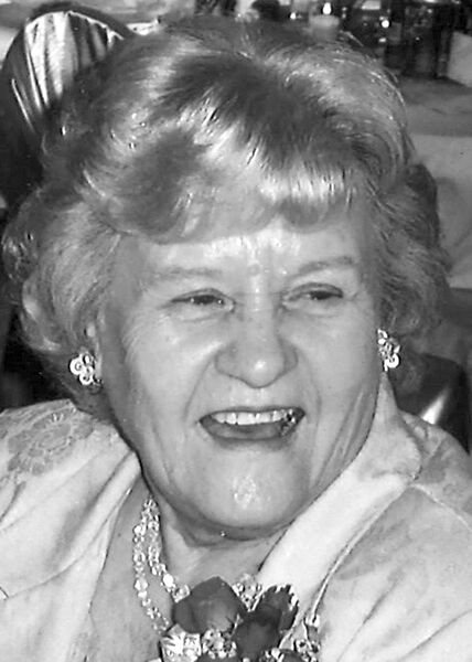 Verlin Lea Boecker Schubert | Obituaries | seguingazette.com