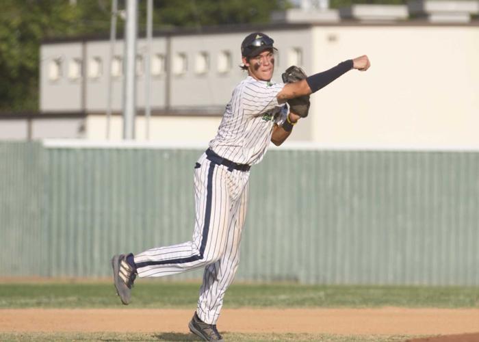 ’Sters clinch first playoff berth | Sports | seguingazette.com