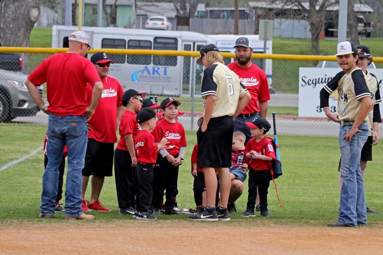 Seguin Little League swings into action | News | seguingazette.com