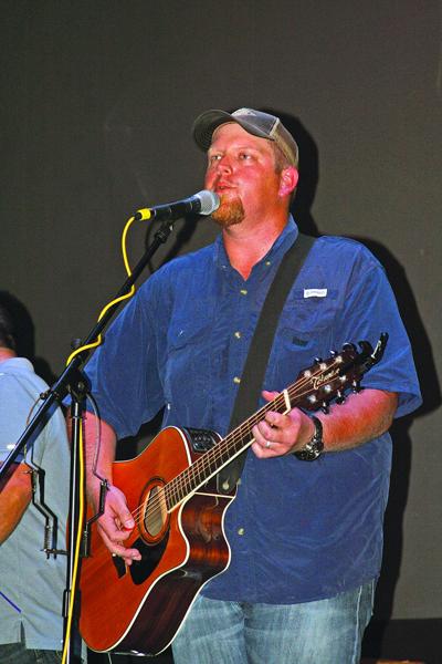 Kutscher: The Singin’ Judge | News | seguingazette.com