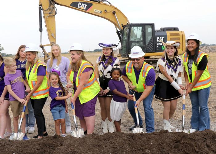 Navarro board, staff, students break ground on new high school | News ...