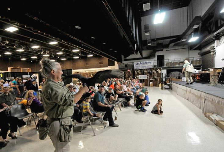 Birds of Prey at Buck Fever in Seguin | Multimedia | seguingazette.com