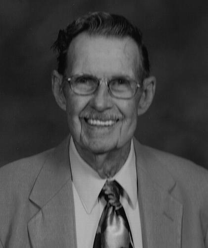 Roman Eugene Vogel | Obituaries | seguingazette.com