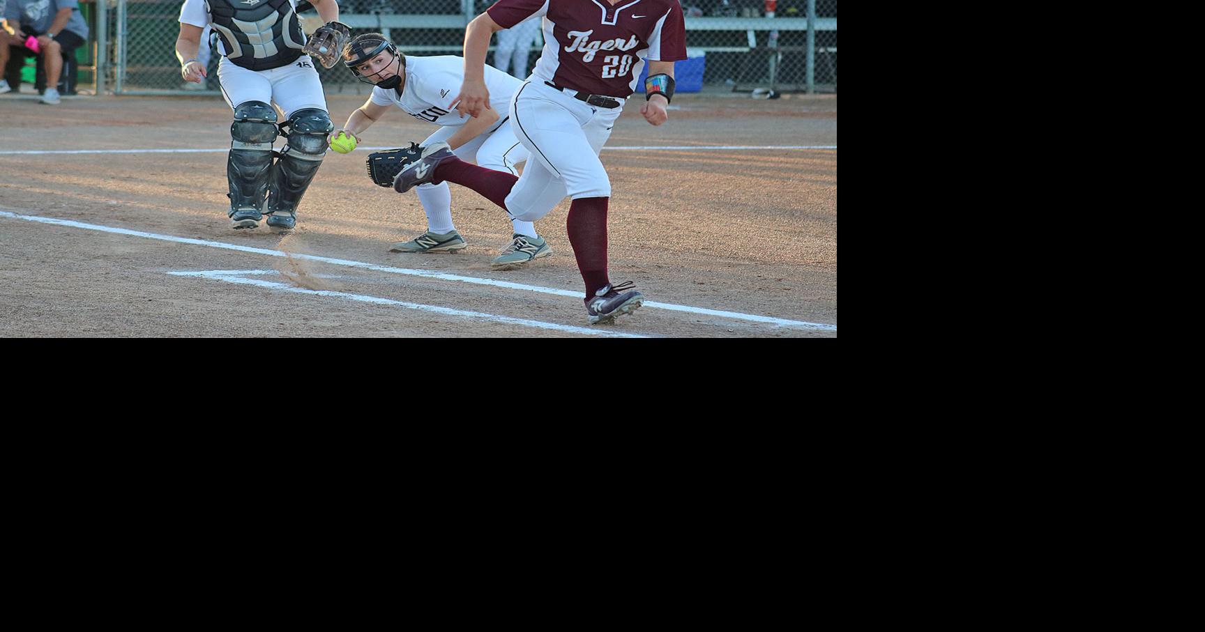 Seguin softball hands No. 9 Dripping Springs its first district loss ...