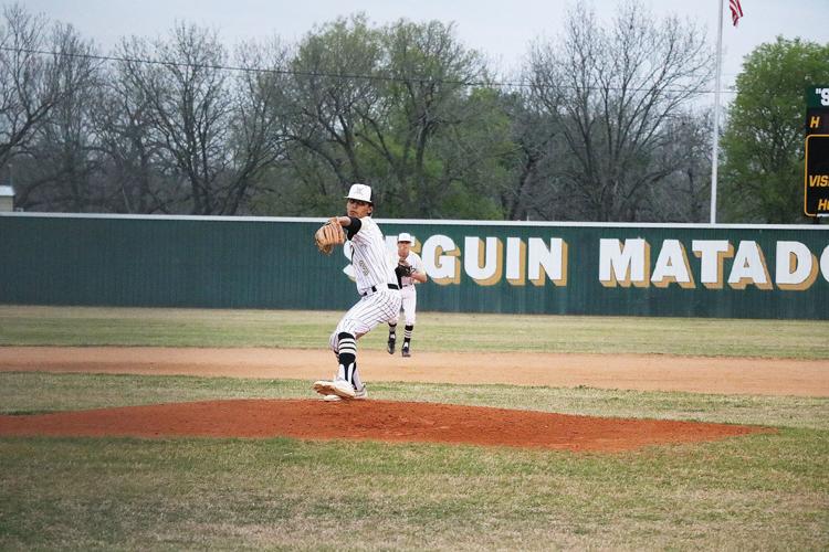 Playoff mindset: Seguin baseball defeats Harlandale 3-1, increases ...