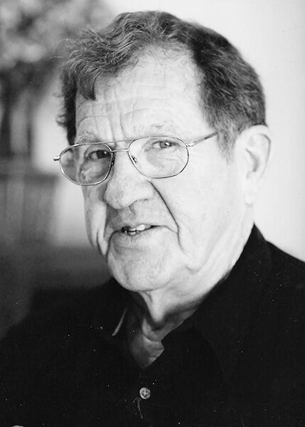 George Walter Lowe | Obituaries | seguingazette.com