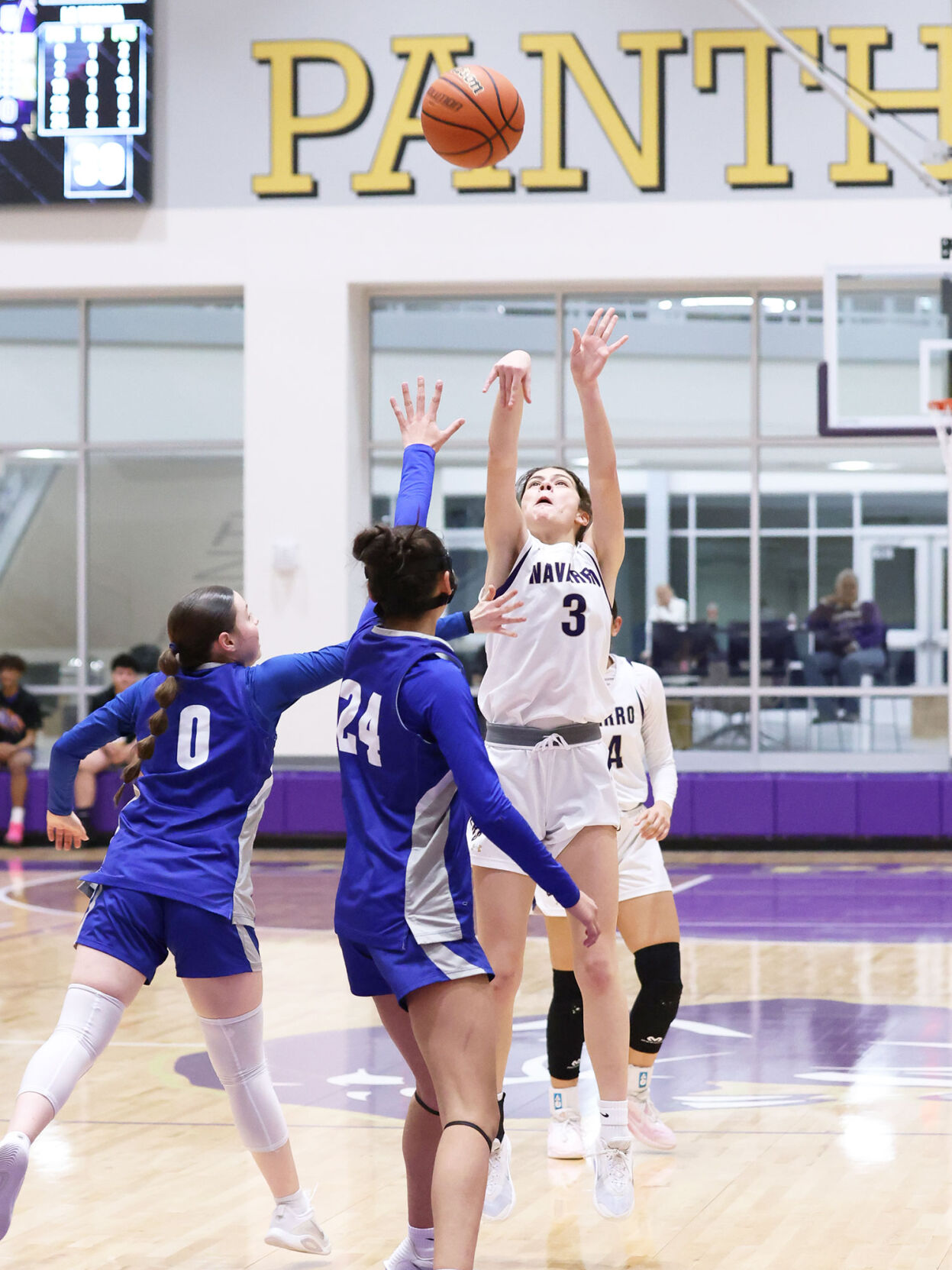 Lady Bears maul Navarro Lady Panthers, 68-25 | Sports | seguingazette.com