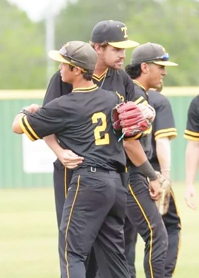 3 TLU baseball athletes receive all-district | Sports | seguingazette.com