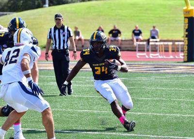 Bulldogs fall to UMHB, 55-21 | Sports | seguingazette.com