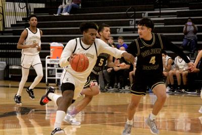 Mats cruise to 80-45 victory over Bears | Sports | seguingazette.com