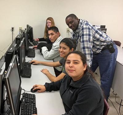 SISD students learn cybersecurity | News | seguingazette.com