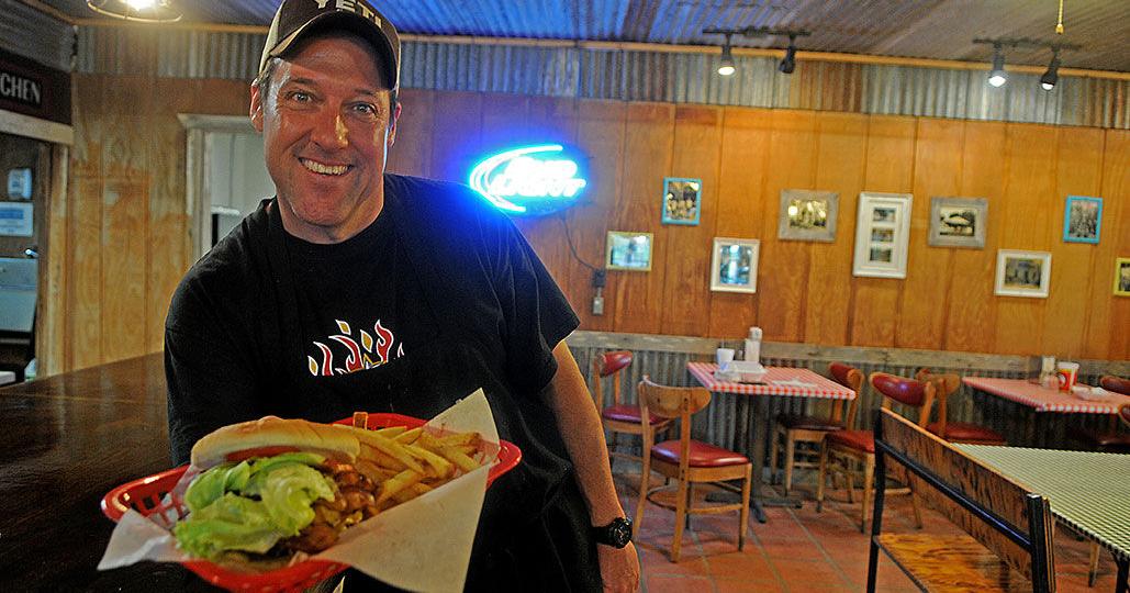 Brietzke’s grilling once again | News | seguingazette.com
