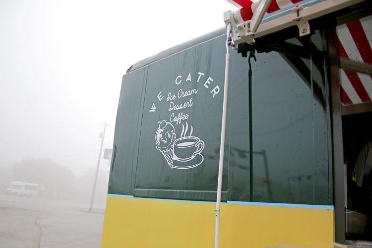 ROLLING RESTAURANT: Retired couple takes their love for good eats out ...